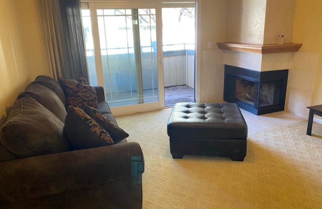 350 Del Verde Circle - Sacramento, CA apartments for rent