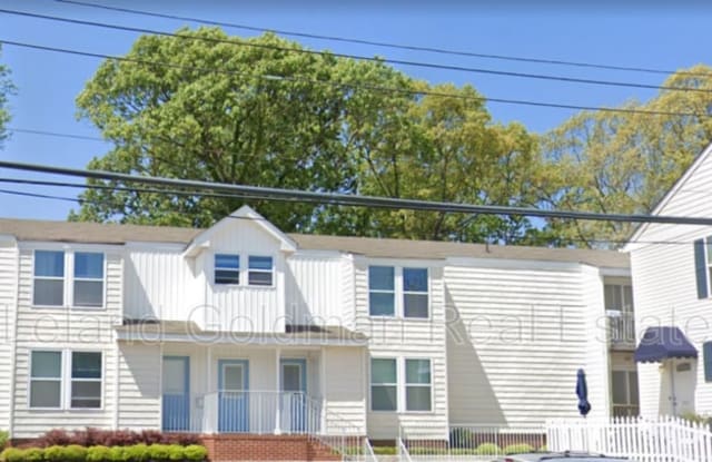 3224 Arctic Ave - Virginia Beach, VA apartments for rent