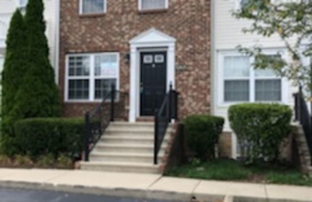 723 Lazelle Road - Columbus, OH apartments for rent