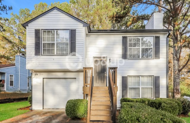 101 Hampton Oaks Drive - Hampton, GA apartments for rent