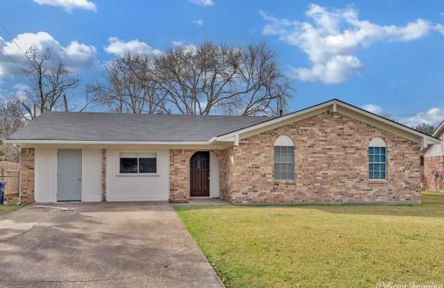 11122 Parkside Drive - Sunny