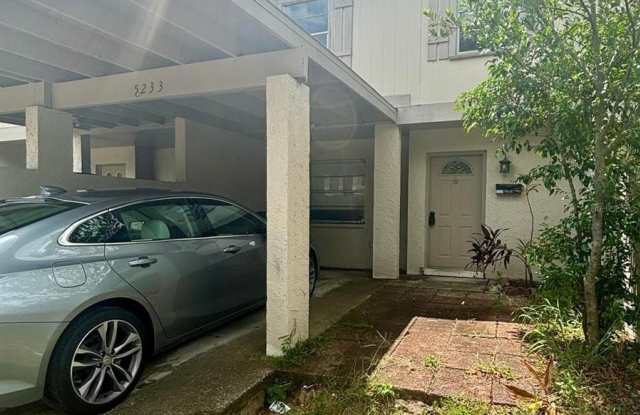 5233 TENNIS COURT CIRCLE - Sunny