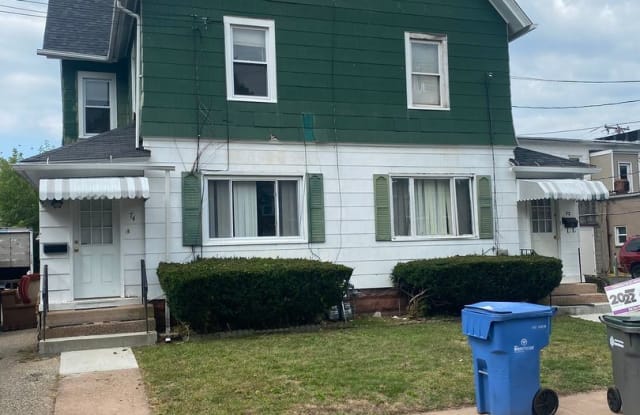 Large 4/5 bedroom duplex downtown Manchester - Manchester, CT ...