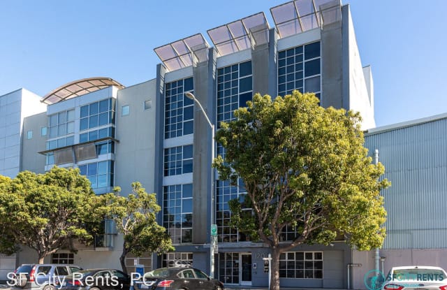 DogPatch: Top Floor Tri-Level Loft w/ Parking, Storage & Shared Roof ...