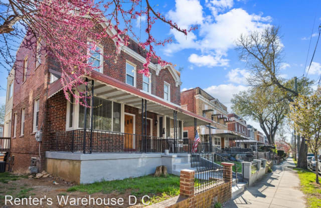 526 Somerset Pl NW - Washington, DC apartments for rent