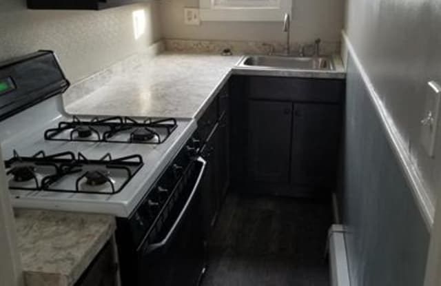 60 Peckham St-Apt#2 - New Bedford, MA apartments for rent 60 Peckham St-Apt#2 - New Bedford, MA apartments for rent