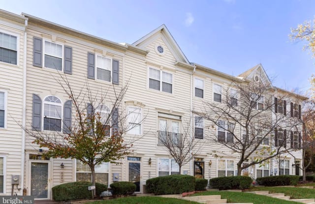 4281 S CAPITOL STREET SW - Washington, DC apartments for rent