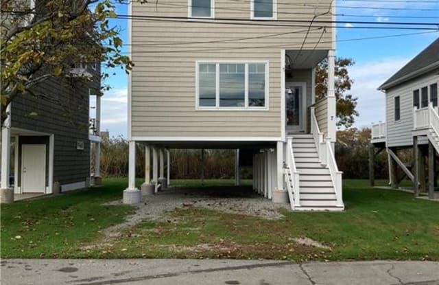 7 Saye Street - Saybrook Manor, CT apartments for rent