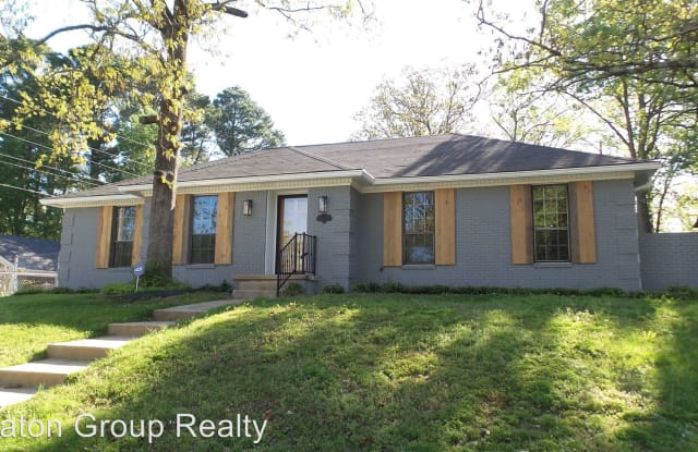 2015 Old Forge - Little Rock, AR apartments for rent 2015 Old Forge - Little Rock, AR apartments for rent