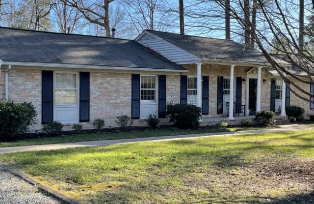 2021 Lindell Rd - Rockwood, VA apartments for rent