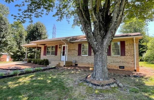 121 Gibbs Trail - Rockingham County, NC apartments for rent