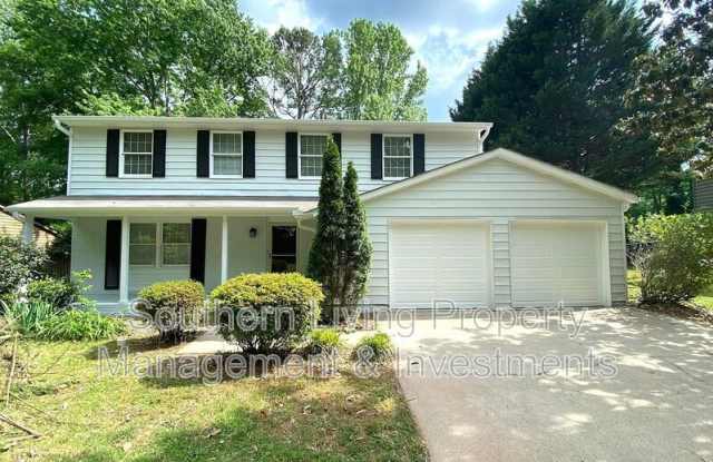 139 Regency Dr - Sunny