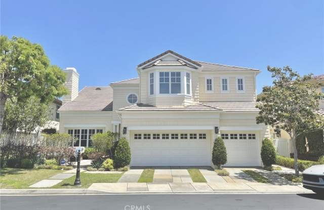 4 Colonial Drive - Newport Beach, CA apartments for rent