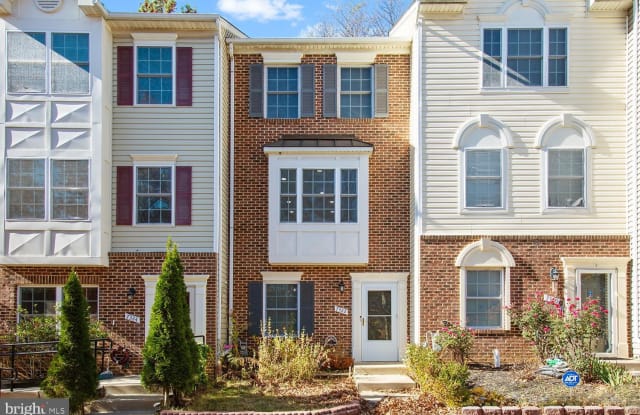 7322 GLENWOOD MEWS COURT - Hayfield, VA apartments for rent