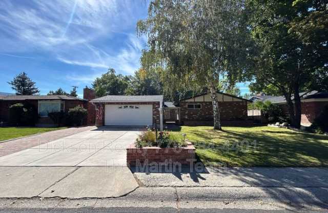 1785 Sharon Way - Reno, NV apartments for rent