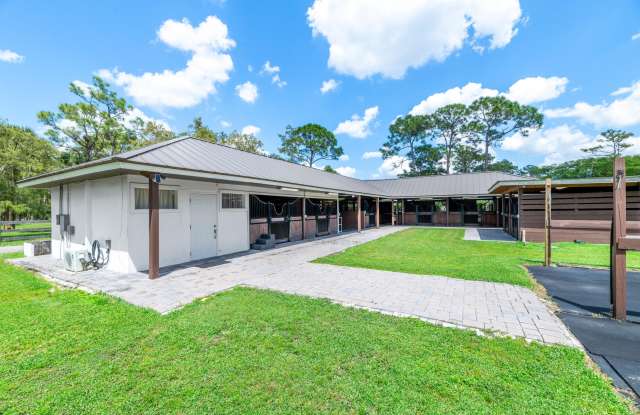 14902 Paddock Drive - Wellington, FL apartments for rent