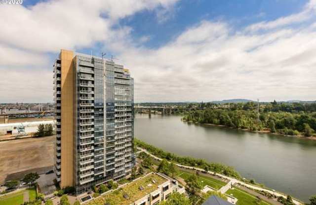 1 Bed 1 Bath Condo located in South PDX Waterfront Neighborhood ...