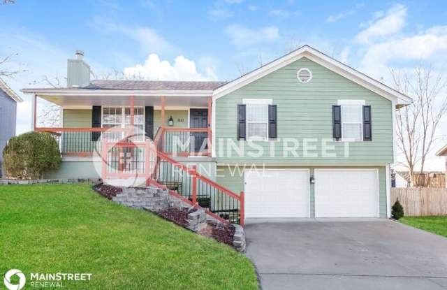 1611 Roberta Drive - Raymore, MO apartments for rent