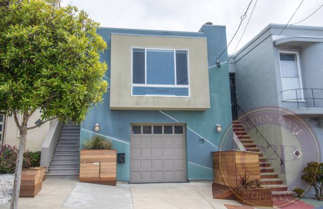 Silver Terrace - 3 BR + Bonus Room, 2 BA House 2,100 Sq. Ft. - 3D ...