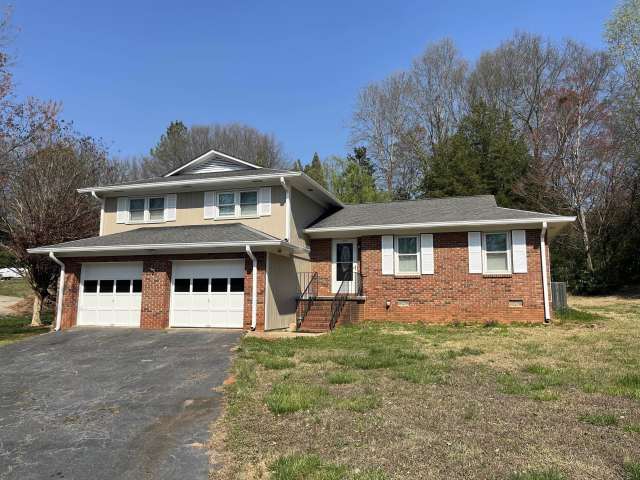 100 Red Cardinal Road - Seneca, SC apartments for rent