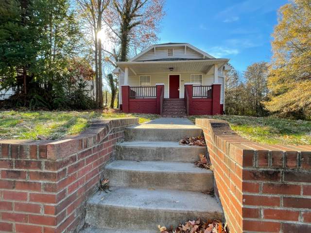 See This Spacious 2 Bedroom Home Waiting For You! - Winston-Salem, NC ...