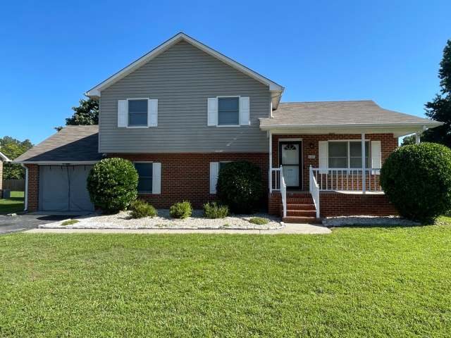 Tri-Level Home with Garage - Hopewell, VA apartments for rent