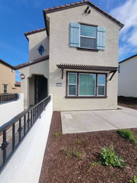 New Lennar Energy Efficient 3 bedroom 2.5 bath Home - Antelope, CA ...