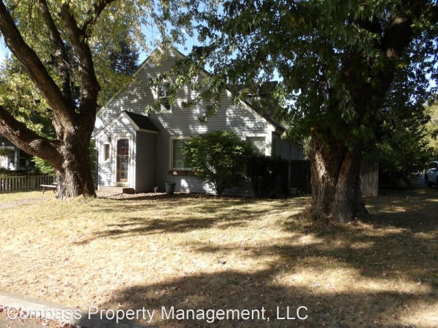 1623 E CDA Ave. - Coeur d'Alene, ID apartments for rent