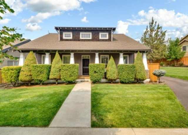 Beautiful Bend Home with Large Bonus Room and Primary Bedroom on the ...