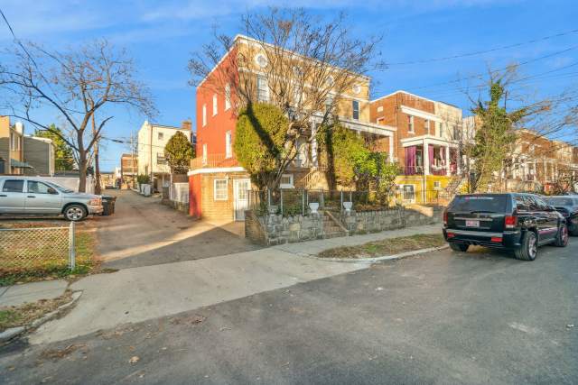 Newly updated 2Bd/1Bth end-unit rowhome nestled on a quiet street in ...