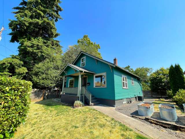 Stunning Home in Portsmouth with Nicely Updated Kitchen and Bathrooms ...