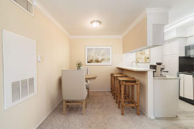 7100 Almeda at the Medical Center - Houston, TX apartments for rent