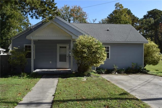 208 Ridgewell Circle - Norfolk, VA apartments for rent