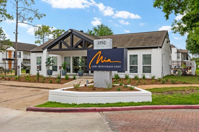 Mia LXMI Westchase East - Houston, TX apartments for rent