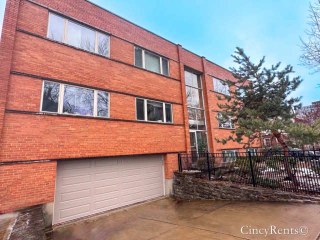 2015 Edgecliff Point - Cincinnati, OH apartments for rent