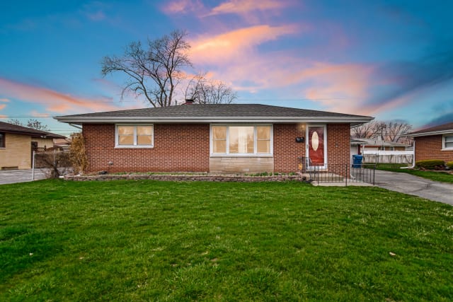 944 N Jay St - Griffith, IN apartments for rent