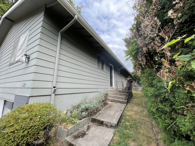 6908 Southwest 5th Avenue - Portland, OR apartments for rent