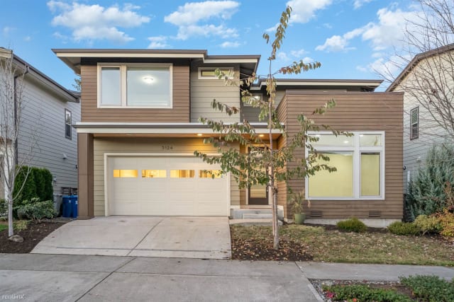 5124 Northeast 11th Place - Renton, WA apartments for rent