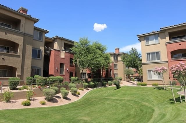 Red Rox Villas - Phoenix, AZ apartments for rent