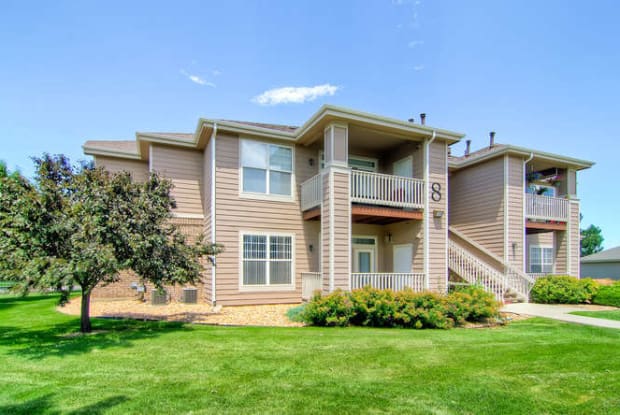 Fox Ridge Apartments - Longmont, CO apartments for rent