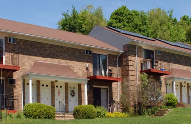 Chester Heights Apartments - Chester, NY apartments for rent