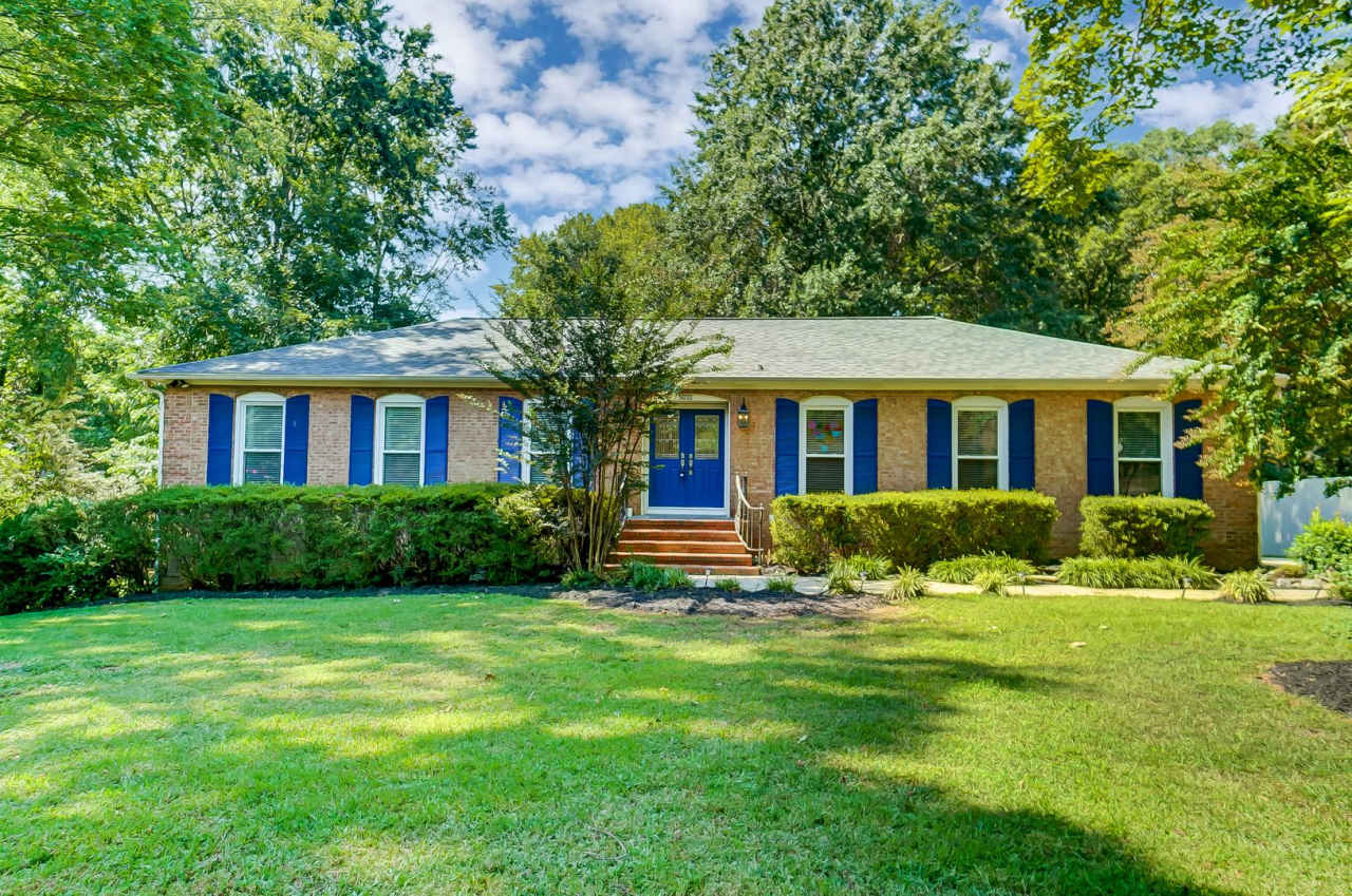 Fully Remodeled Ranch Style Home In South Park! (Landscaping Included ...