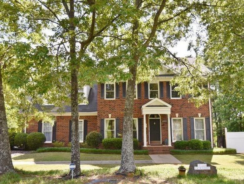 1150 LaVista Road - Available August 2026! - Sunny