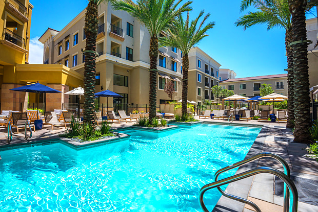 Broadstone Waterfront - Apartments for rent
