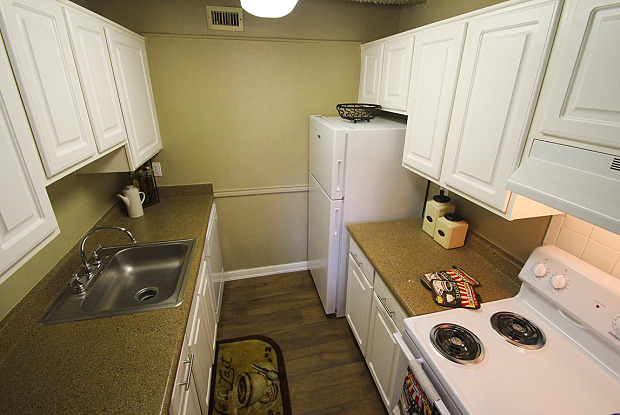 Harvard Square Apartments - Apartments for rent