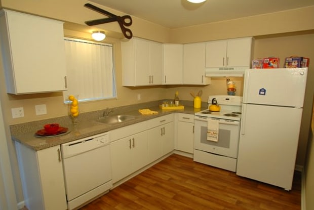 The Gables of Troy - Troy, MI apartments for rent