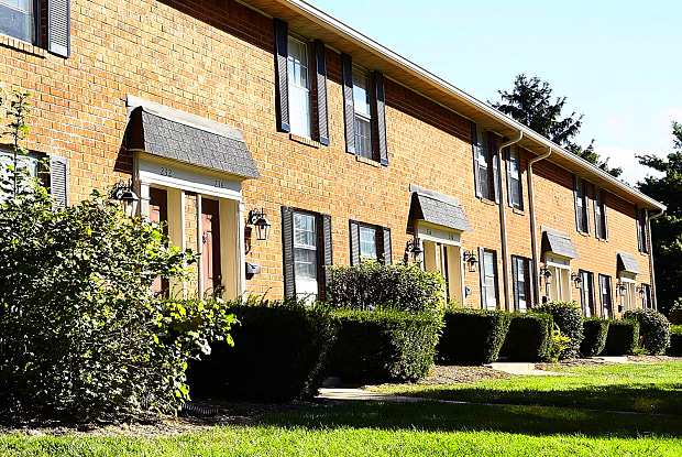 The Addison on Main Apartments of Mishawaka - Apartments for rent