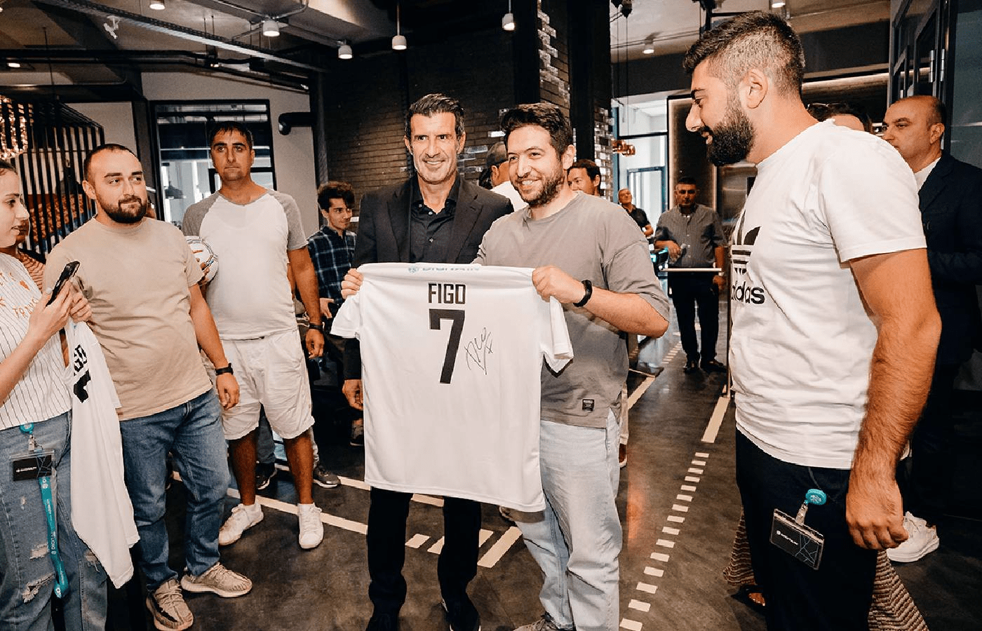 Luis Figo se une à Digitain na ICE London 2023 | Aposta10