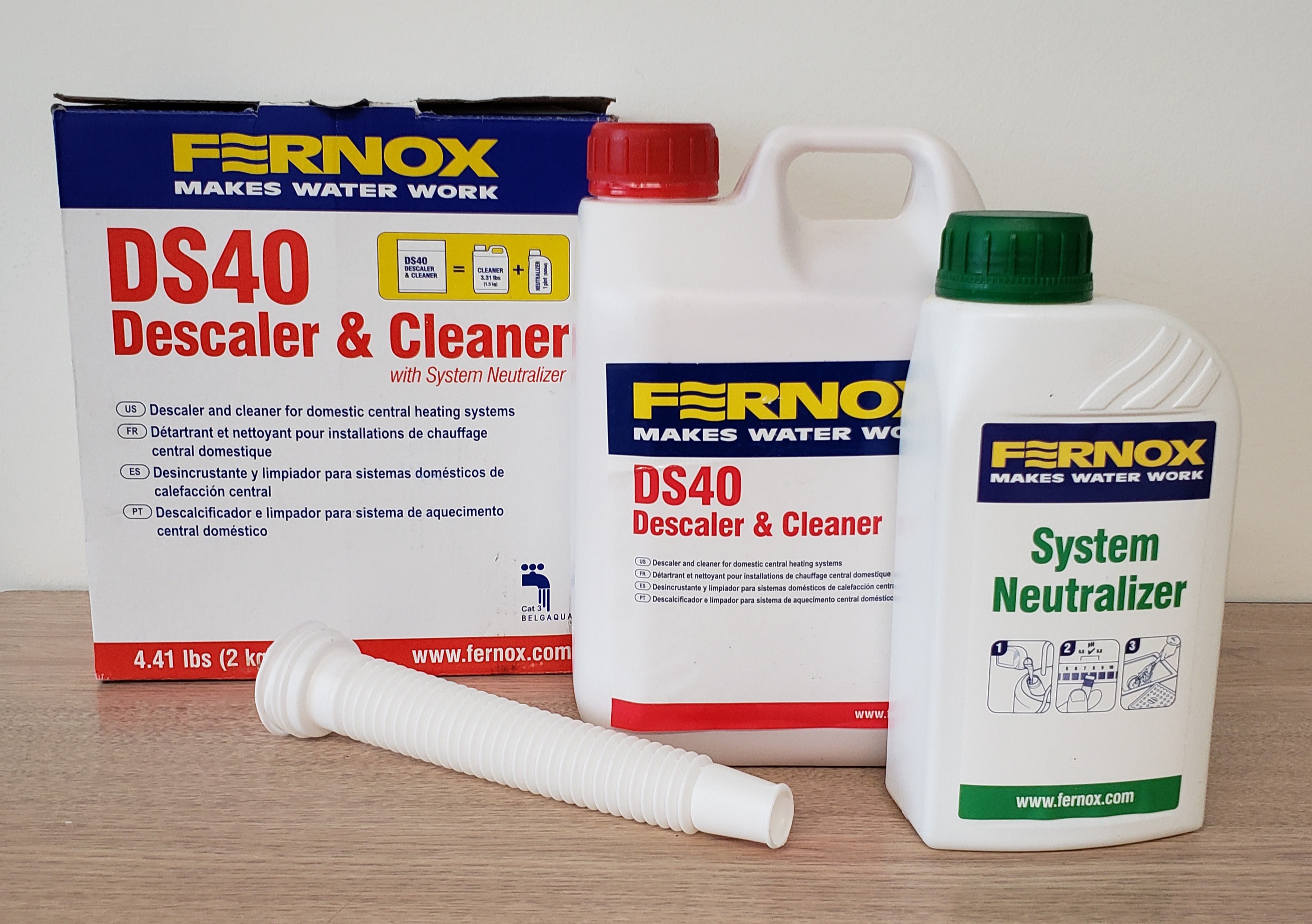 Aquifer Distribution | Fernox DS-40 Boiler Descaler, 2 kg Container