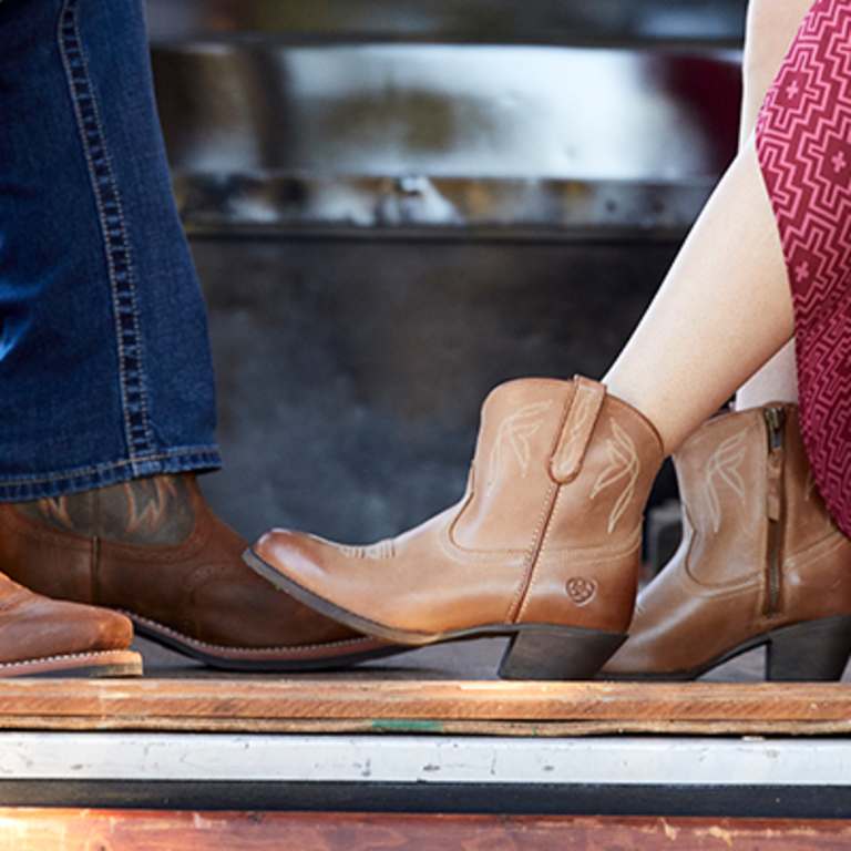 What to Wear With Cowboy Boots | Ariat